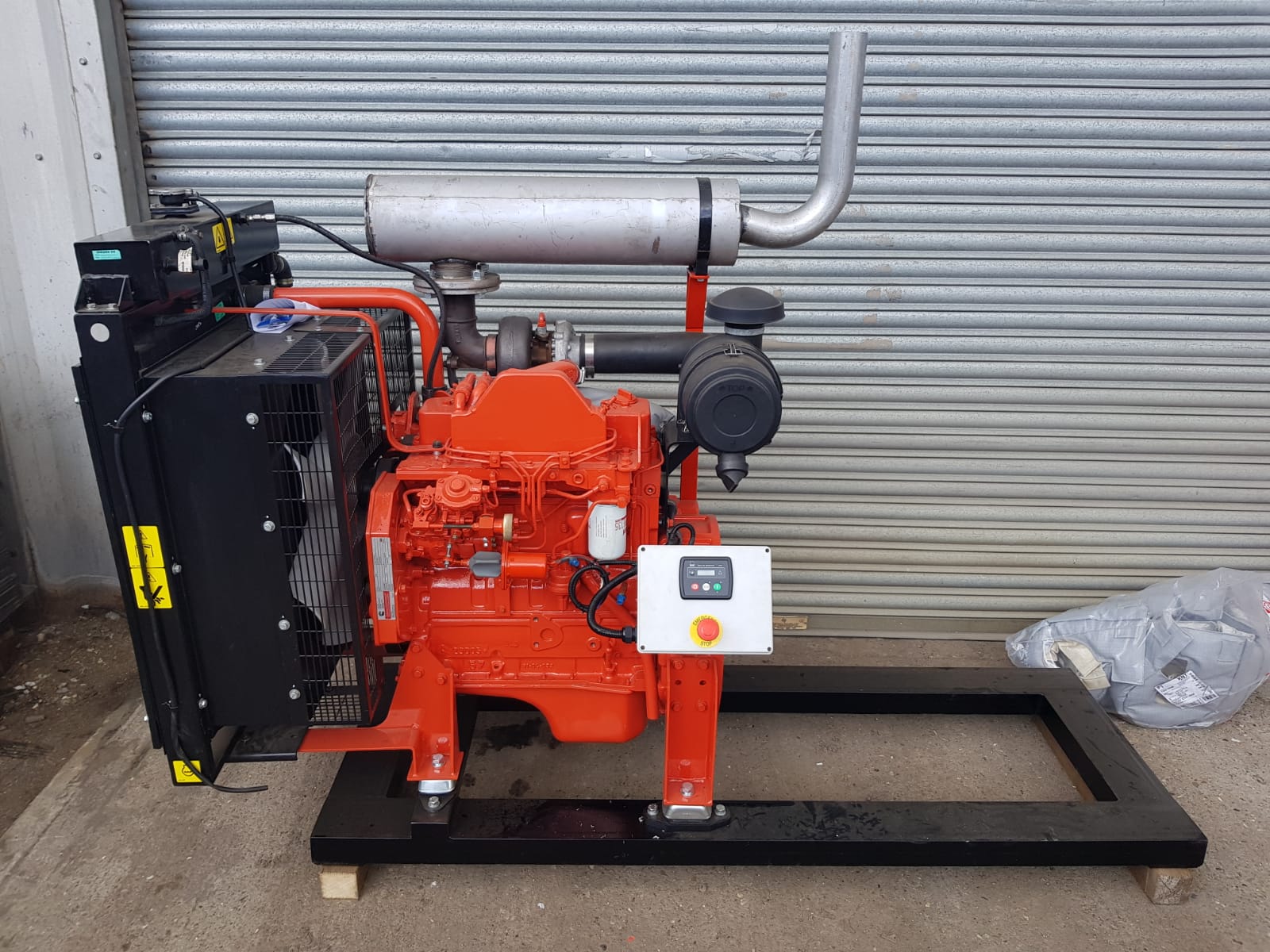 Cummins 4BT with manual variable speed control - G Service Power